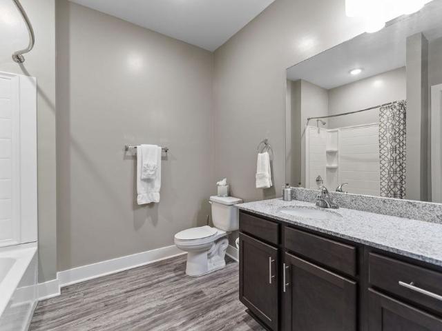 Bonavia Luxury Apartments 2 Bedroom Apartment for Rent at 6100 Park St, Shawnee, KS 66216