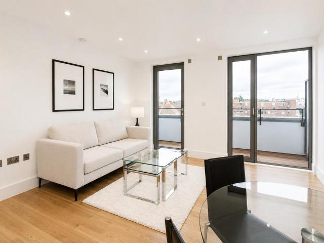 Bonchurch Road London W10 1 bed apartment to rent £2,600 pcm £600 pw
