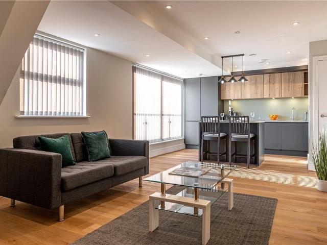 Bond House, Oxford Road, Reading. 1 bed apartment to rent £3,600 pcm £831 pw