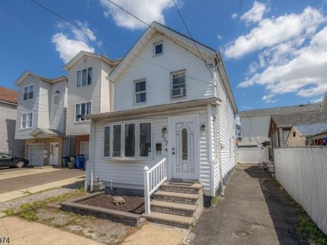 Bond St, Elizabeth City, Home For Sale