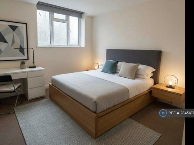Bond Street, Bristol, BS1 6 bed flat to rent £4,200 pcm £969 pw