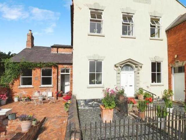 Bondgate, Castle Donington, 4 Bedroom Detached
