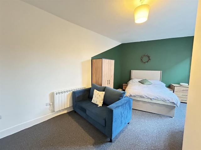 Bondgate, Darlington DL3, 1 bed flat to rent, £550 pcm | PrimeLocation