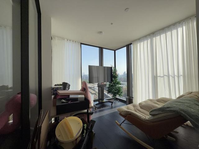 Bondway, London SW8, Property to rent, £5,100 pcm | PrimeLocation