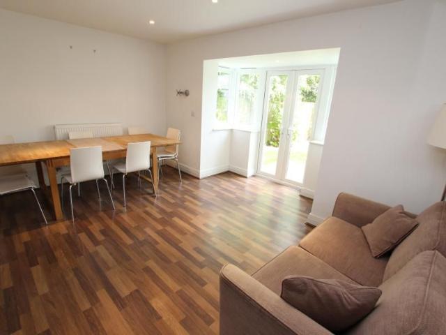 Bonham House, Woking, Surrey, GU22