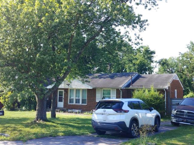 Bonnacroft Dr