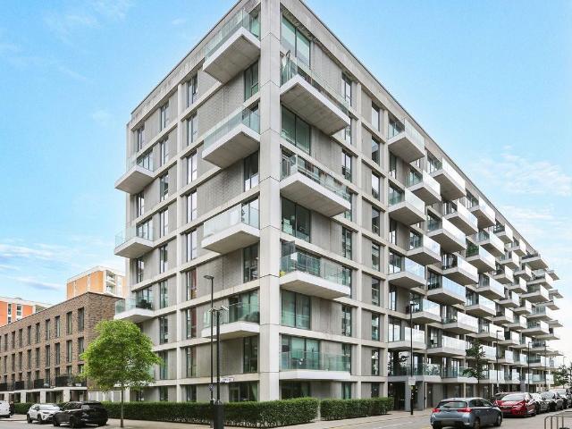 Bonnet Street, London E16, Studio to rent, £1,650 pcm | PrimeLocation