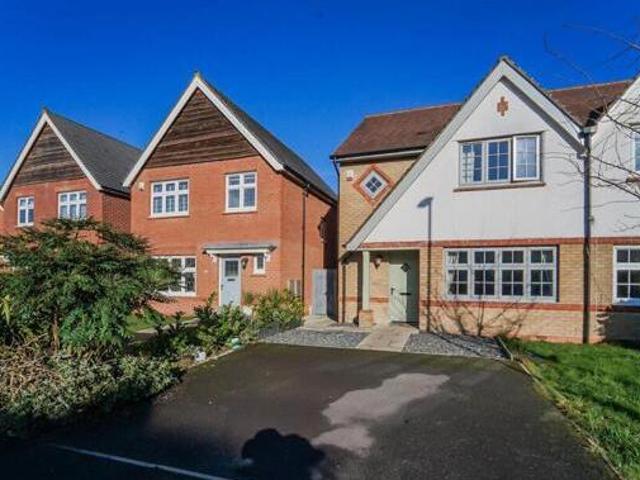 Bonnington Close, Worsley, 3 Bedroom Semi detached