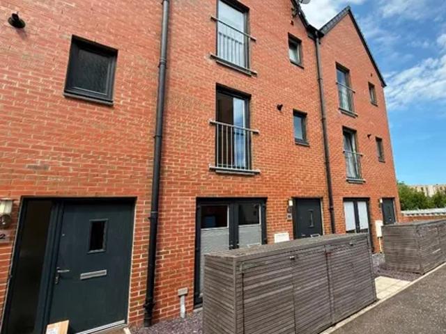 Bonnington Gait, Pilrig, City of Edinburgh, EH6 5NZ, United Kingdom | 4 bed townhouse for rent #168146694 | Rentberry