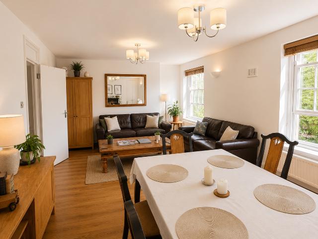 Bonnington House, Killick Street, London N1, 3 bed flat to rent, £3,900 pcm | PrimeLocation