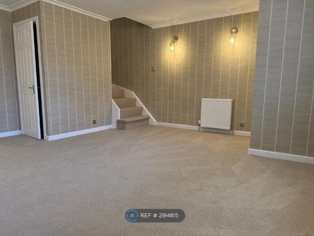 Bonnyton Drive, Eaglesham, Glasgow G76, 3 bed terraced house to rent, £1,350 pcm | PrimeLocation