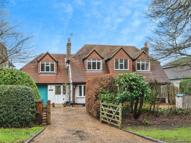 Bonsey Lane, Woking, Surrey GU22, 5 bed detached house to rent, £3,900 pcm | PrimeLocation