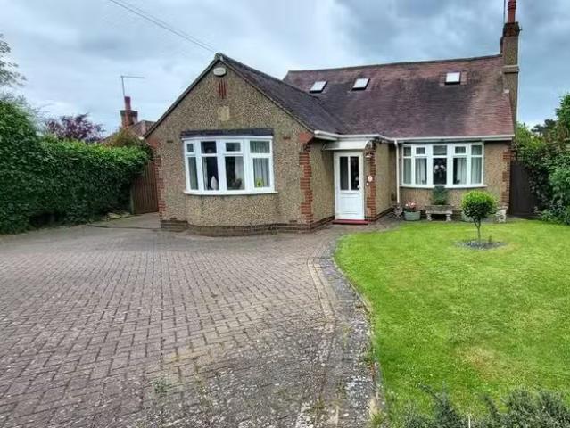 Booth Lane South, Boothville. 4 bed detached bungalow for sale.