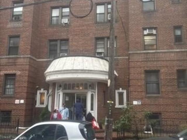Booth St Unit F, Rego Park, Property For Sale