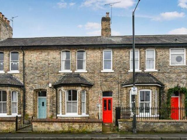 Bootham Crescent, York, 3 Bedroom Duplex