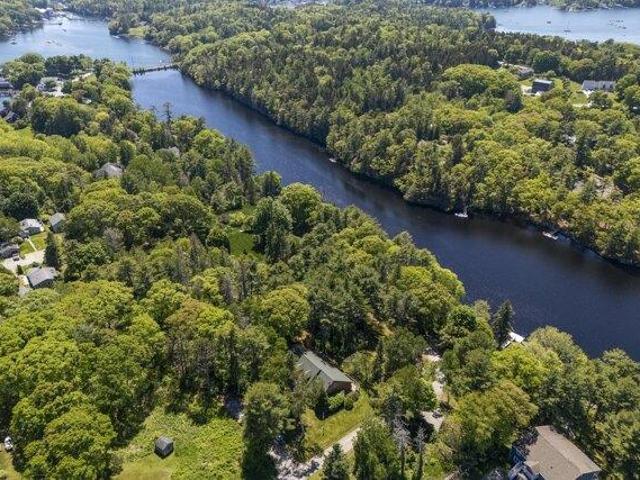 Boothbay Harbor ME 04538 105175938