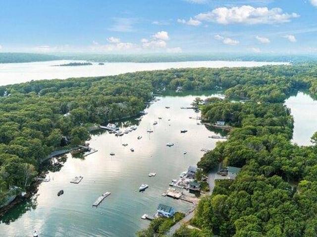 Boothbay ME 04544 104512347