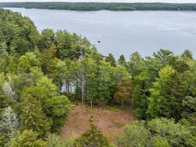 Boothbay ME 04537 105155857
