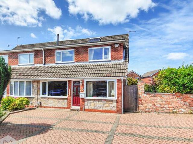 Boothstown, Maplefield Drive, Worsley, 3 Bedroom Semi detached