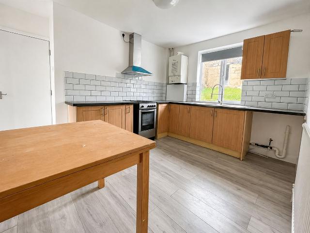 Booker Lane, High Wycombe HP12, 1 bed flat to rent, £1,150 pcm | PrimeLocation