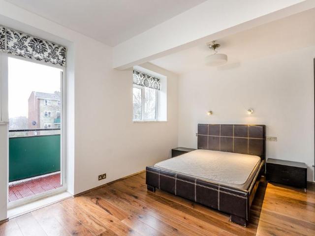 Boone Street, Lewisham, London, SE13 Maisonette to rent £1,390 pcm £321 pw