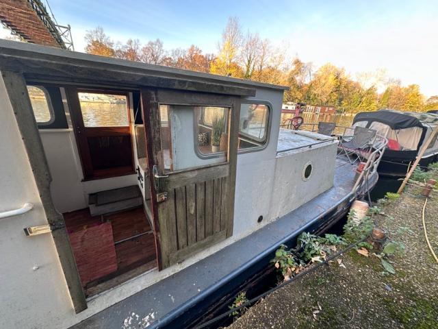 Boat to rent