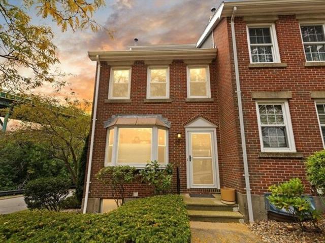 Boatswains Way Unit,chelsea, Condo For Sale