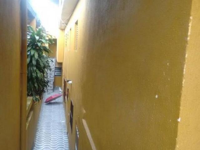 BOA PARA INVESTIMENTO 5 CASAS NO MESMO TERRENO. ÓTIMA LOCALIZAÇÃO !