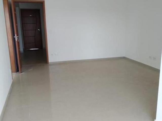 Boa Vista / Edifício Fênix Apartamento com 03 dormitórios 01 tipo apartamento