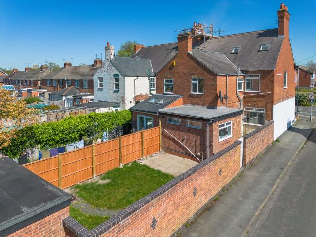 Board Street LE7, 4 bed end terrace house to rent, £1,750 pcm | PrimeLocation