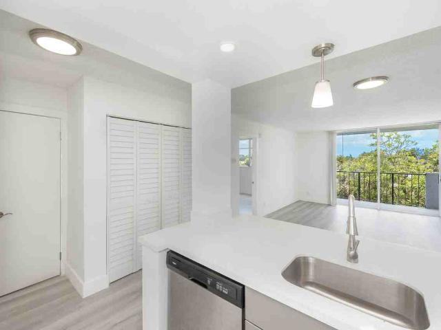Boardwalk at Inverrary 2 Bedroom Apartment for Rent at 2915 Nw 60th Ave, Sunrise, FL 33313