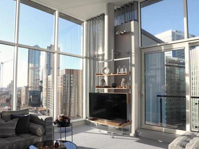 Boardwalk Place, Canary Wharf, 3 Bedroom Flat