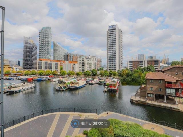 Boardwalk Place, London E14, 1 bed flat to rent, £2,250 pcm | PrimeLocation