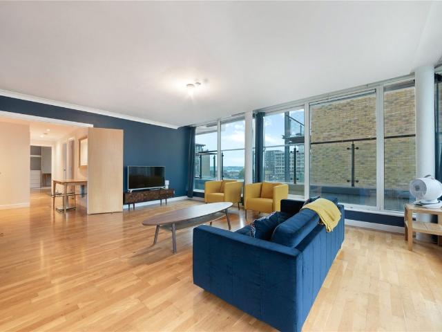 Boardwalk Place, London E14, 3 bed flat to rent, £3,400 pcm | PrimeLocation