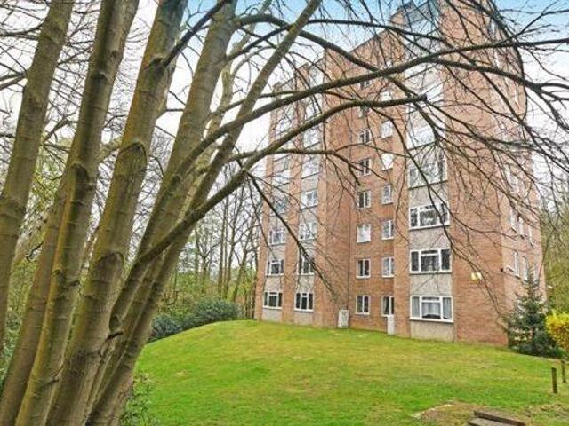 Boarley Court, Cuckoowood Avenue, 2 Bedroom Flat