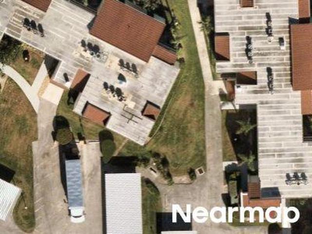 Boca Ciega Dr Apt 210