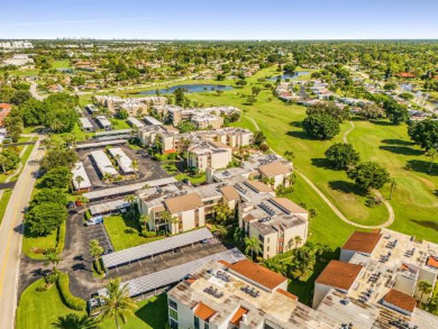 Boca Ciega Dr Apt 212