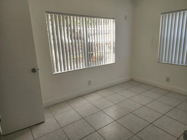 Boca Hacienda 2 Bedroom Apartment for Rent at 330 Nw 20th St, Boca Raton, FL 33431 Boca Raton Hills