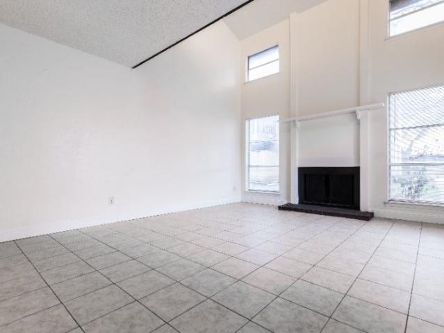 Boca Raton 1 BR 1 BA