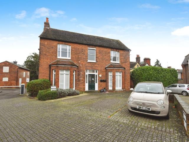 Bocking End, Braintree CM7, 1 bed flat to rent, £950 pcm | PrimeLocation