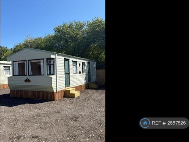 Bodymoor Heath Lane, Sutton. 2 bed flat to rent £1,000 pcm £231 pw