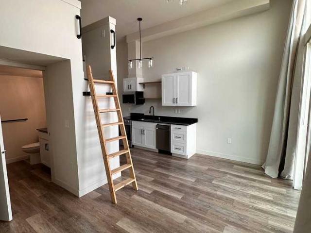 Bode Uptown Studio Apartment for Rent at 215 1st Ave N, Seattle, WA 98109 Lower Queen Anne