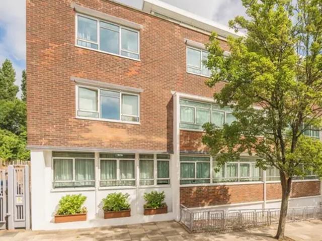 Boden, 16 18 Hanger Green, London, W5 3EL, United Kingdom | 3 bed apartment for rent #168128311 | Rentberry