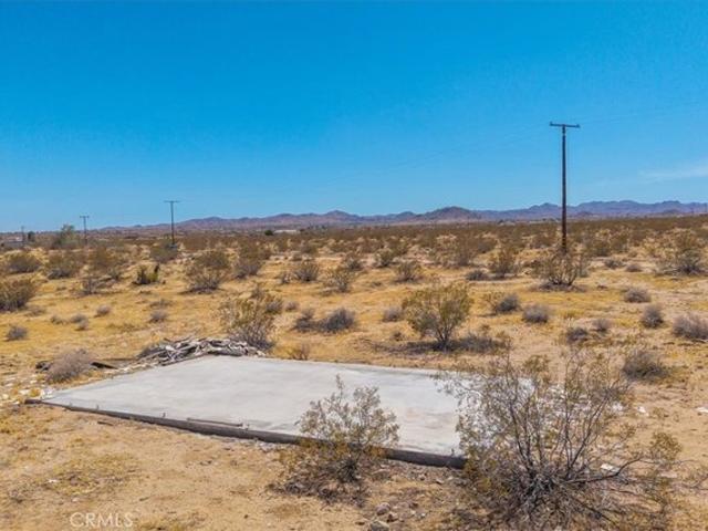 Bodick Rd, Landers, CA 92285