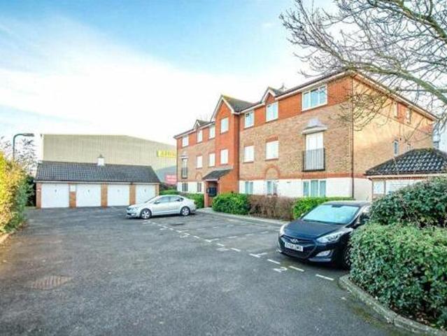 Bodiam Court, Maidstone, 2 Bedroom Flat