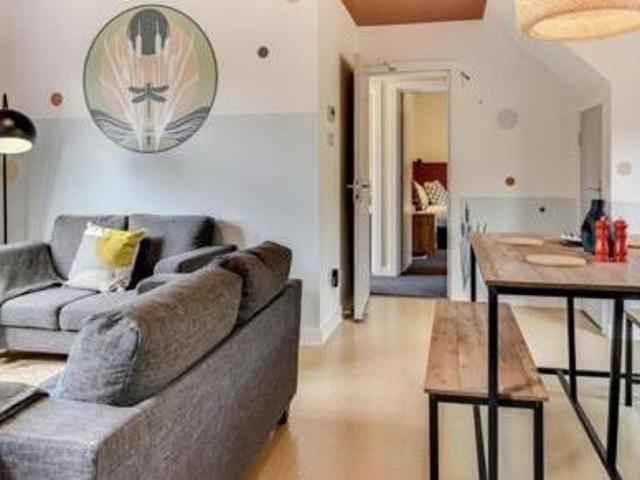 Bodiam Avenue, Brighton, 6 Bedroom House