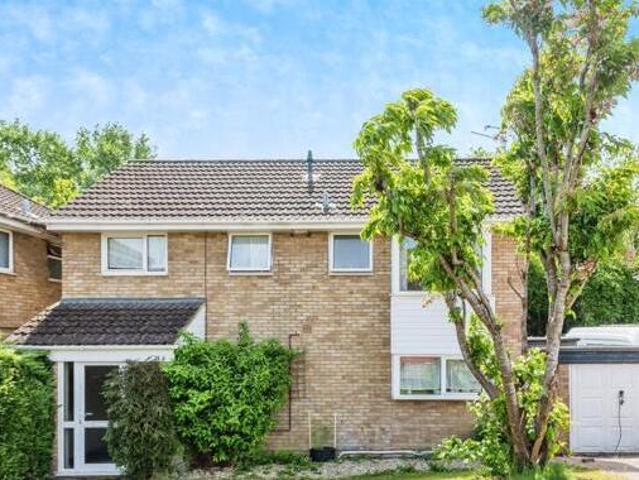 Bodiam Drive, Toothill, 5 Bedroom Detached