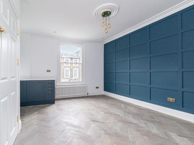 Bodney Road, Hackney E8, 1 bed flat to rent, £1,700 pcm | PrimeLocation