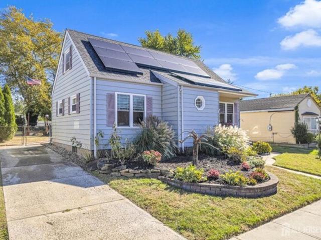 Boehmhurst Ave, Sayreville, Home For Sale