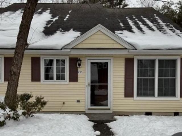 Bog Rd Apt G, Concord, Condo For Sale